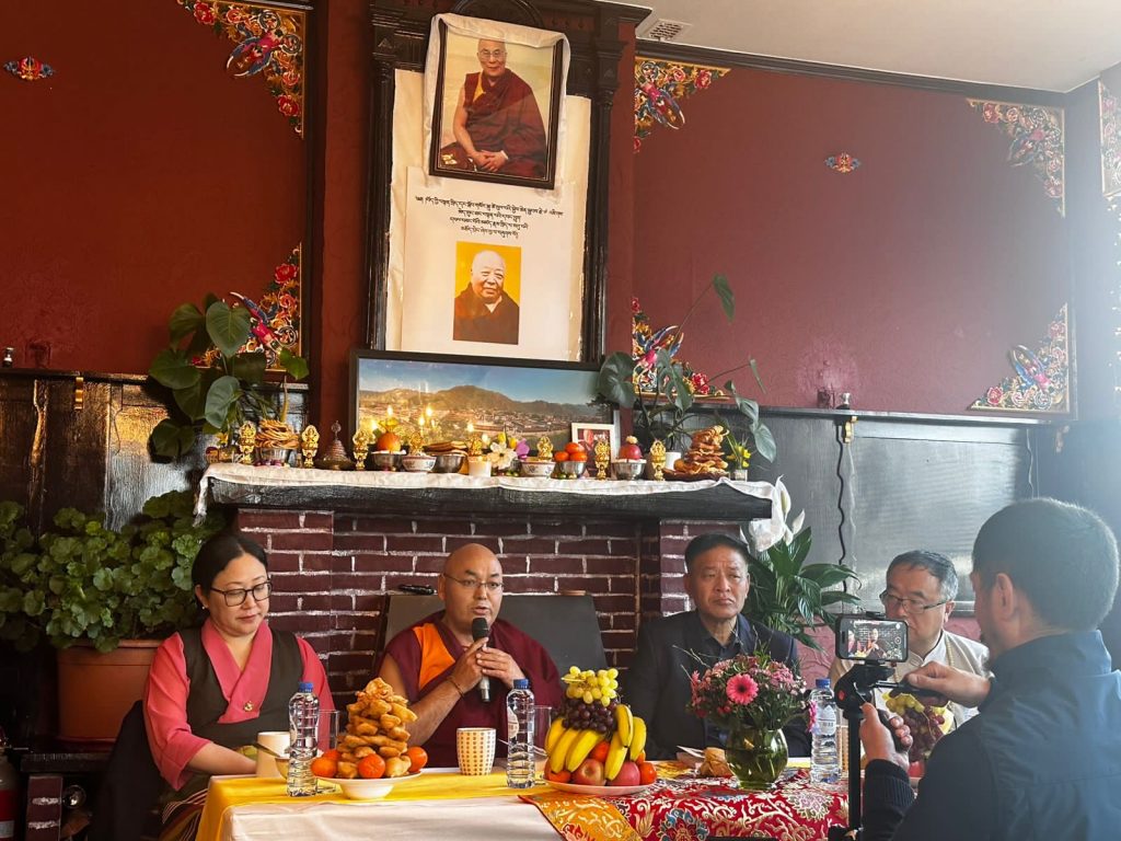 Launch of Trichen Gungthang Jampelyang Tenpai Wangchuk’s Biography ...